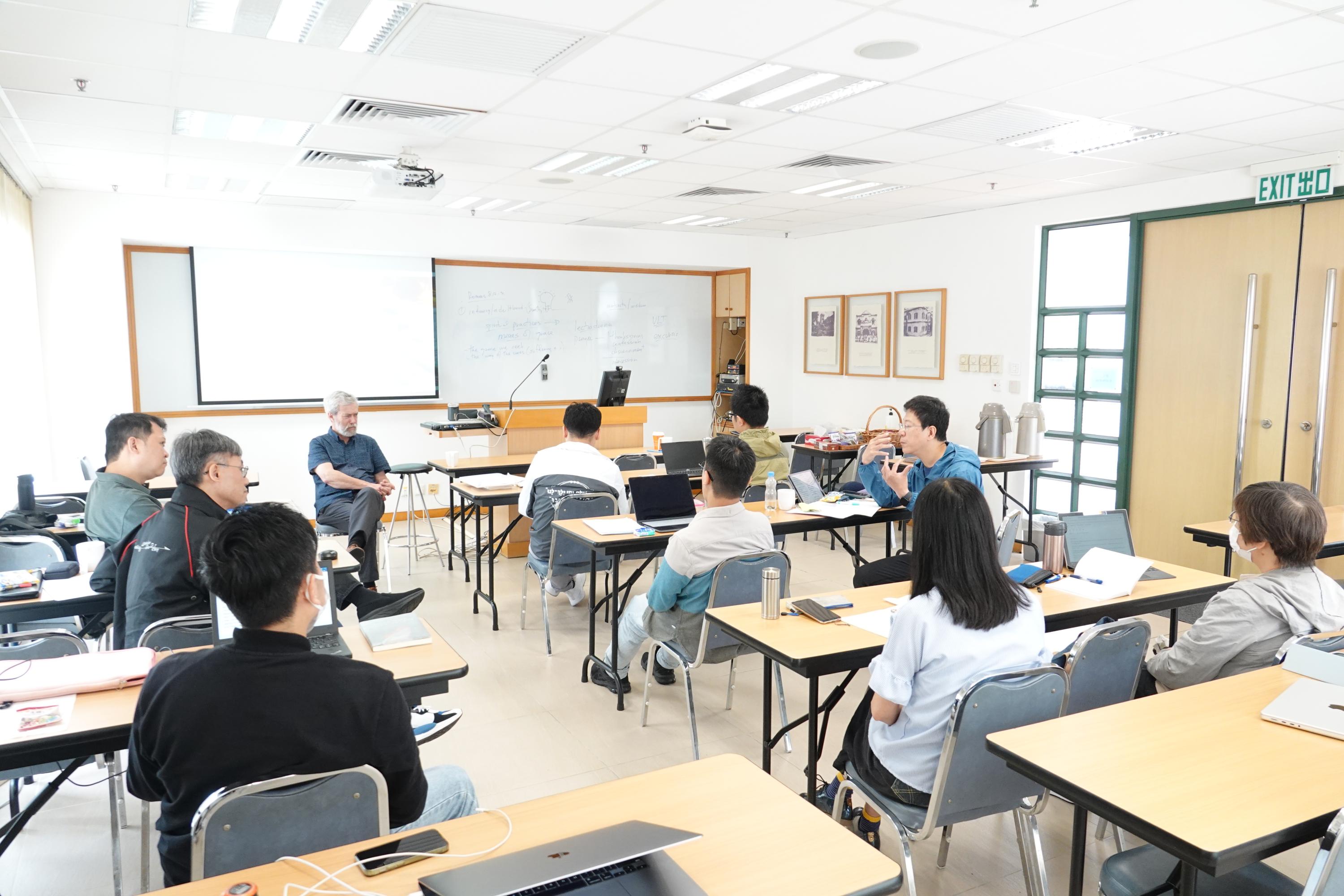 Dr Gordon T. Smith 教授教牧學博士課程